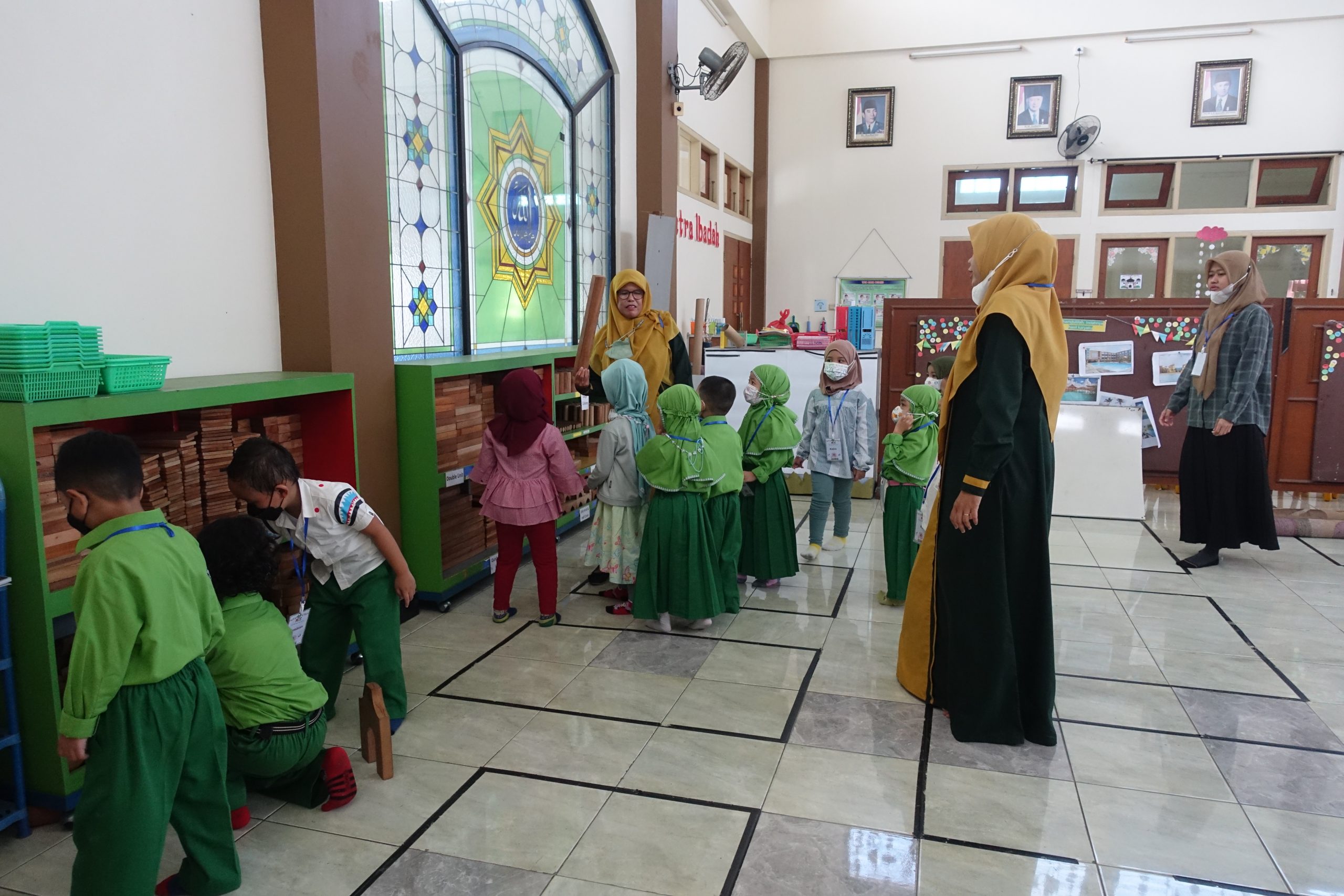 School Tour PAUD Islam Hidayatullah di MPLS Kedua – PAUD ISLAM HIDAYATULLAH